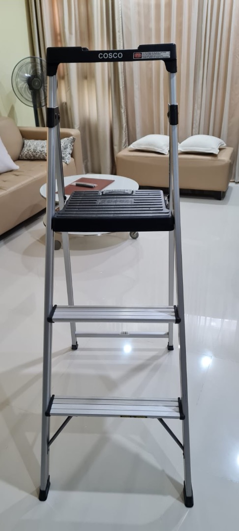 Ladder-COSCO (USA) 3 Steps Aluminum Ladder.Slip Resistant Platform.102 ...