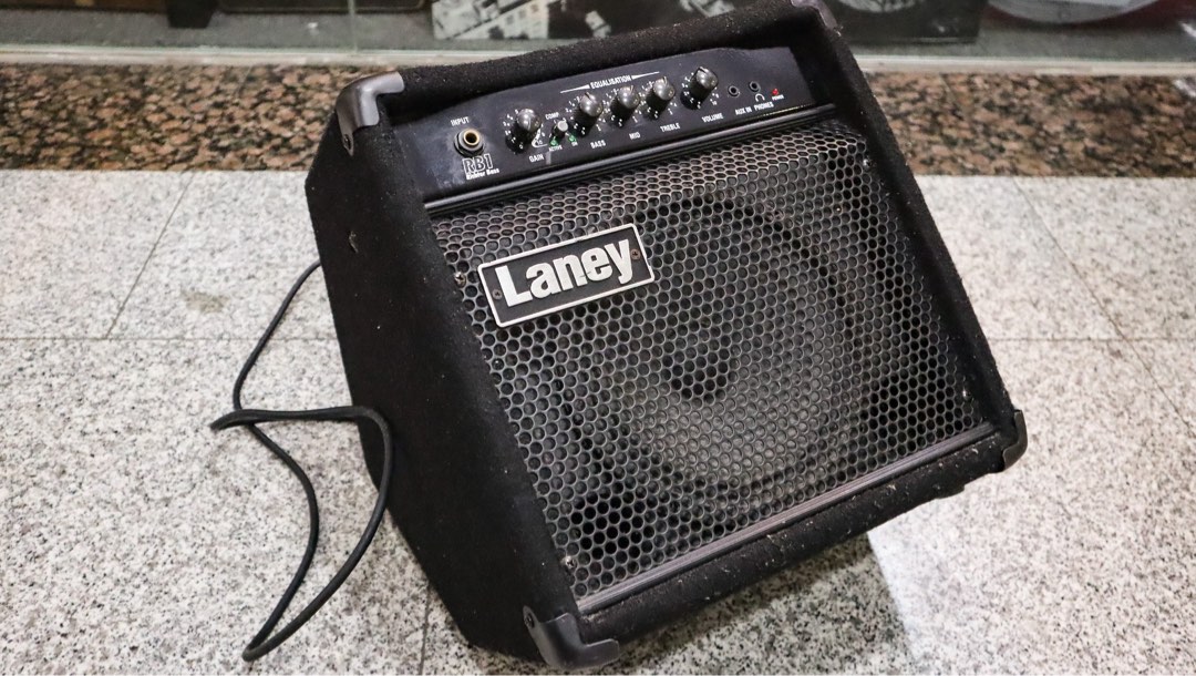Laney RB1 Bass Amp, Hobbies & Toys, Music & Media, Musical Instruments ...