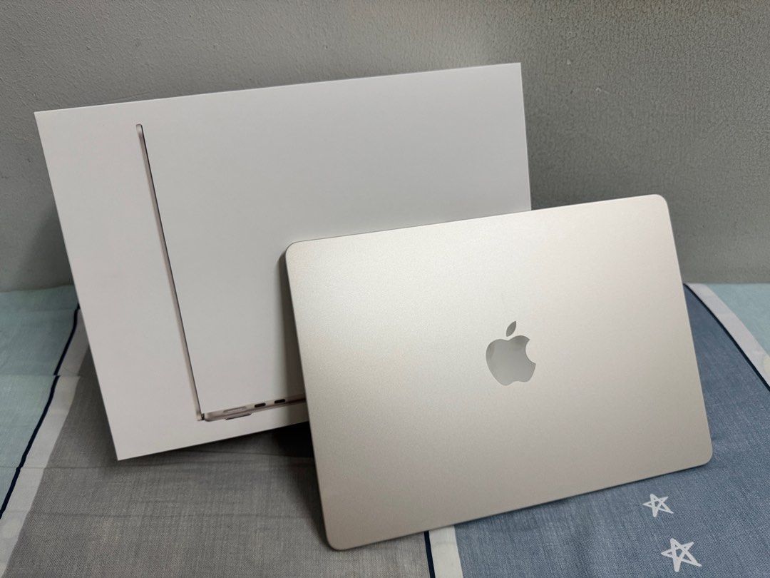 Mac Air 13-inch M4 Starlight with receipt, Computers & Tech, Laptops ...