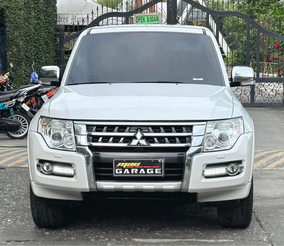 Used Mitsubishi Pajero Cars for Sale | Second Hand Cars