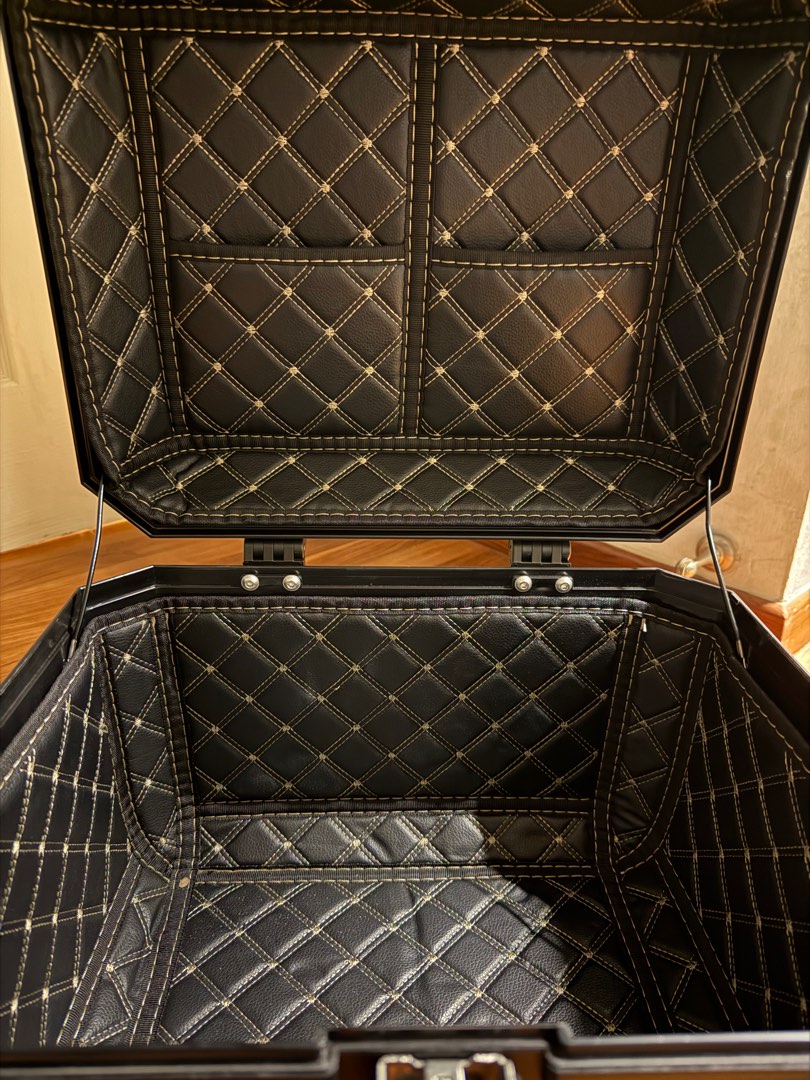 Motorcycle Box 45L with KEEN sticker (inspired by hepco becker ...