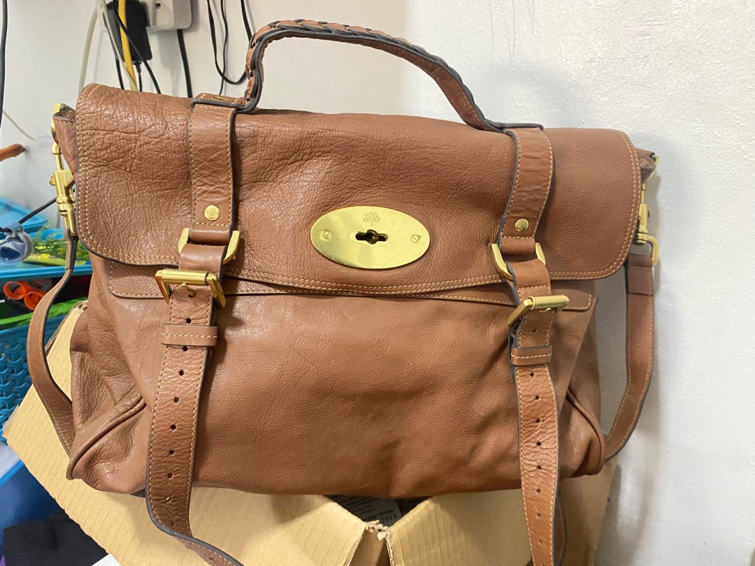 Original Laptop Bag Mulberry, Luxury, Bags & Wallets on Carousell