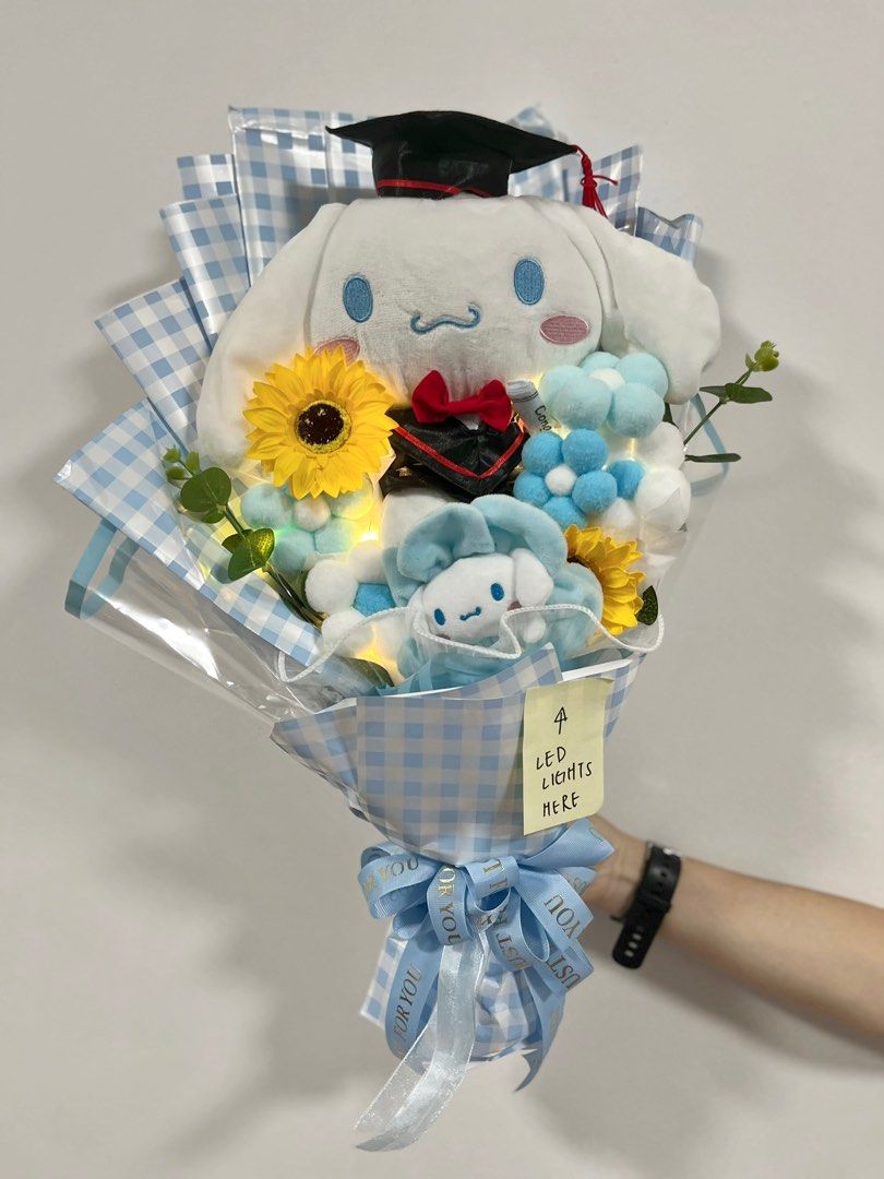 Sanrio Cinnamoroll Graduation Bouquet, Hobbies & Toys, Toys & Games on ...