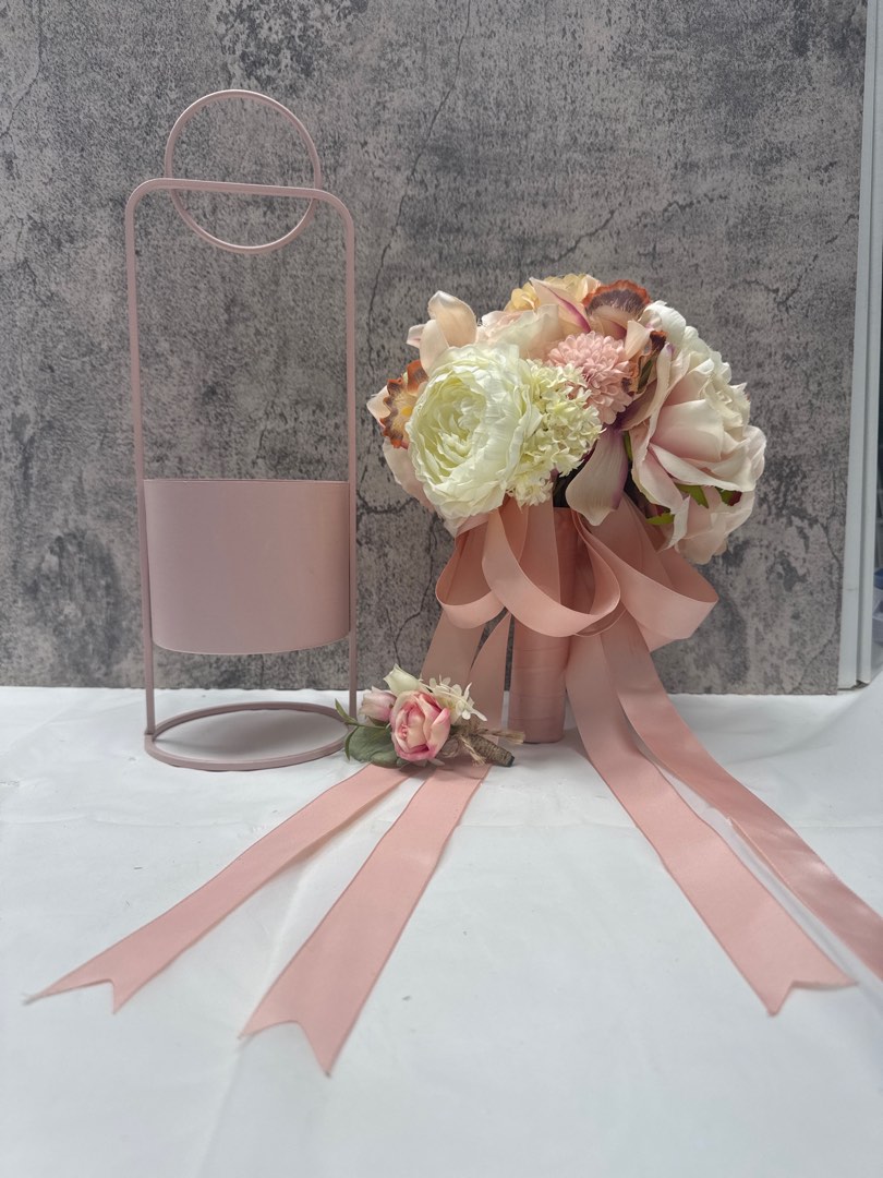 Wedding Flower Bouquet + matching Boutnniere and Decorative Vase/Stand ...