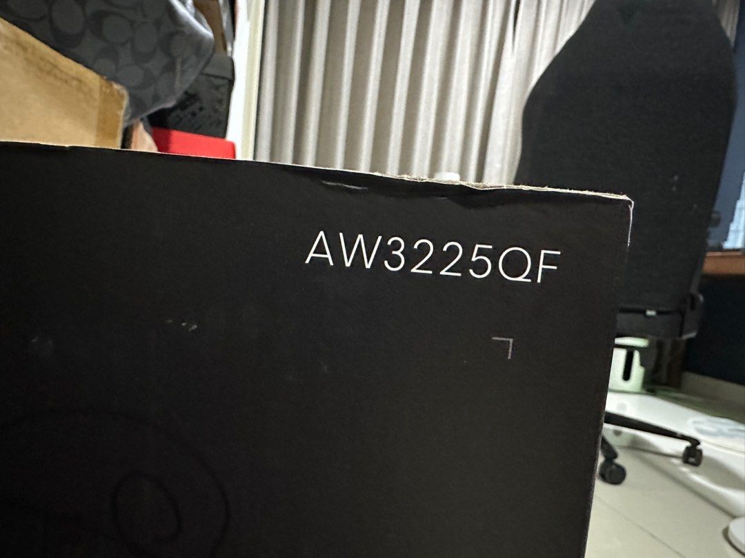Alienware 32 inches monitor AW3225QF, Computers & Tech, Parts ...