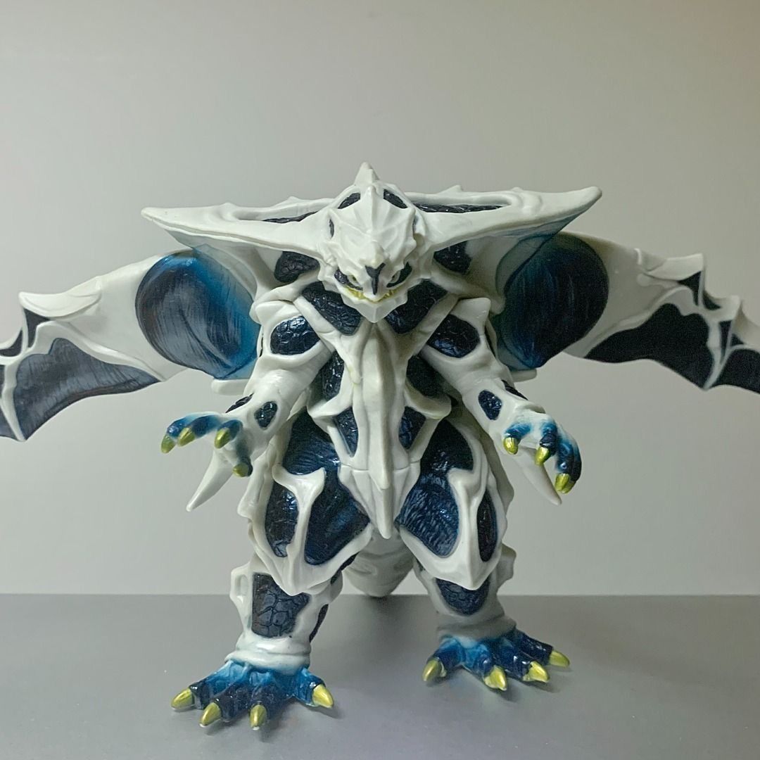 Bandai Ultra Hero Monster Series 軟膠 Sofvi 超人 迪加 帝拿 怪獸 宇宙有翼骨獸 蓋蘭達 Geranda, 興趣及遊戲, 玩具 & 遊戲類 ...