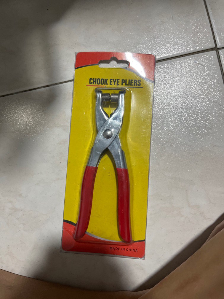 Chook Eye Pliers, Hobbies & Toys, Stationery & Craft, Handmade Craft on ...