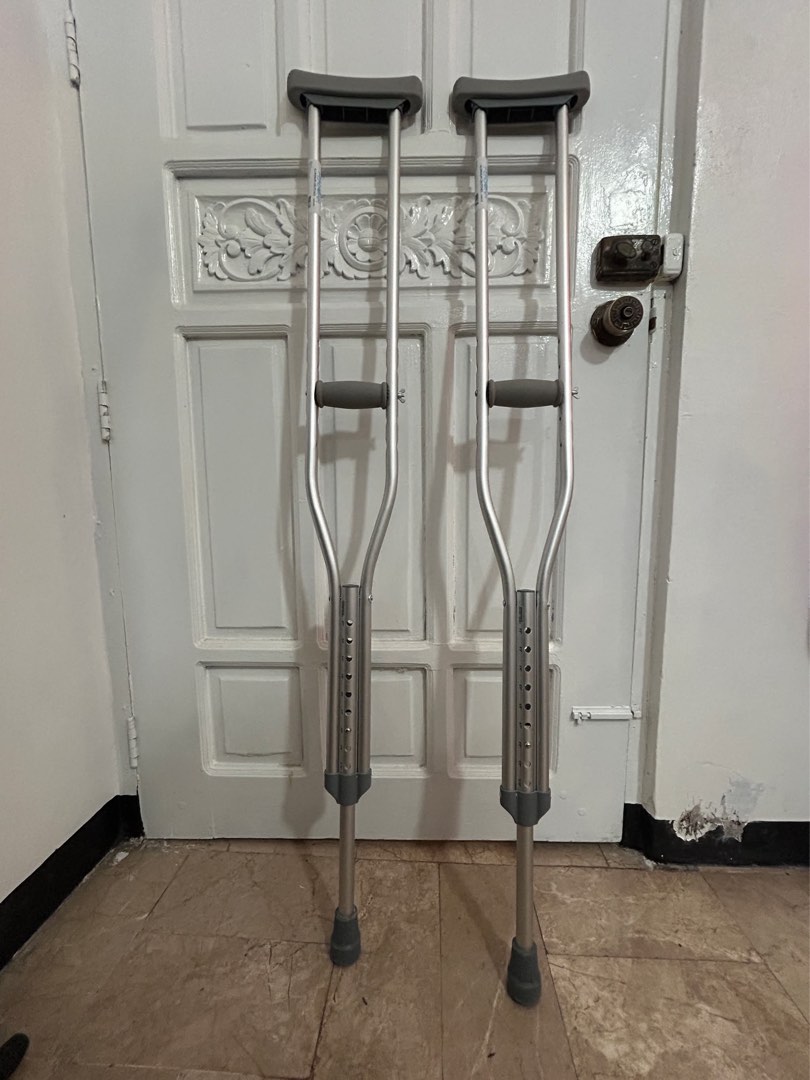 crutches saklay persona CA801LM aluminum, Health & Nutrition, Braces ...