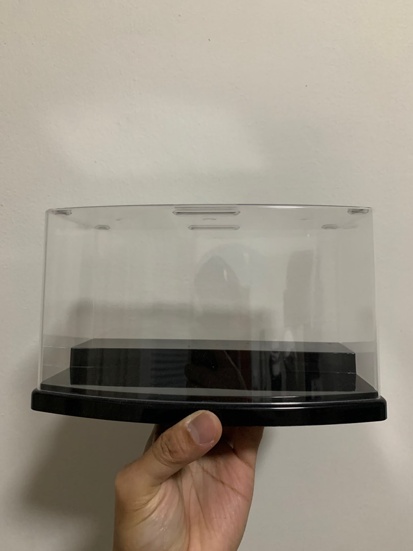 Daiso Acrylic Box 21.5cmL x 12cmD x 12cmH | Figures box, Hobbies & Toys ...