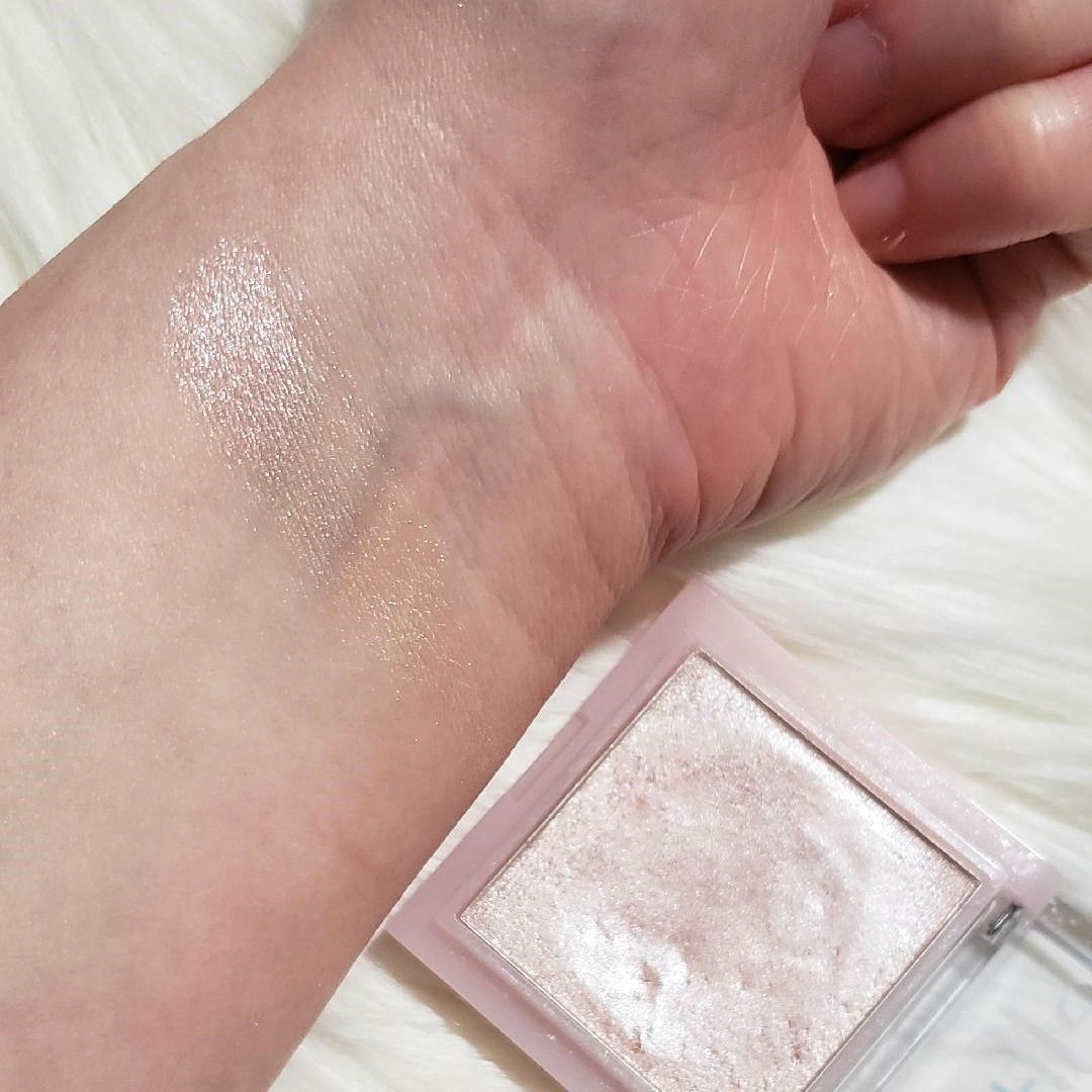 E.L.F. Glow Highlighter 打亮 提亮 #Moonlight Glow 無瑕 全新 有盒, 美容＆個人護理, 健康及美容 ...