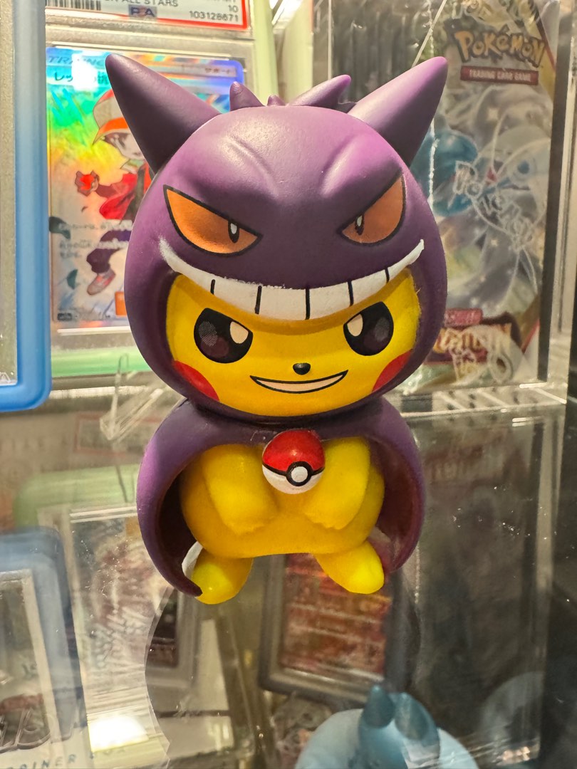 Gengar pikachu and venasaur pikachu figurine, Hobbies & Toys, Toys ...