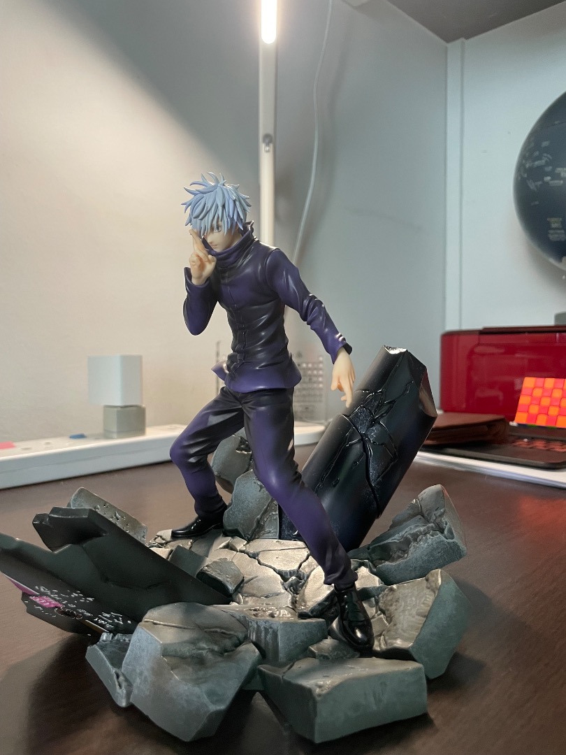 Gojo Figures, Hobbies & Toys, Toys & Games on Carousell
