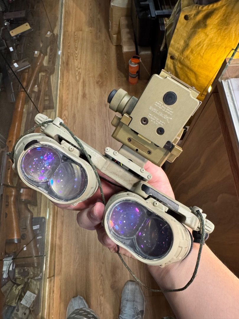 GPNVG-18 四眼 Gen3 tubes + Wilcox Mount NVG Night Vision Goggle, 運動產品, 其他 ...