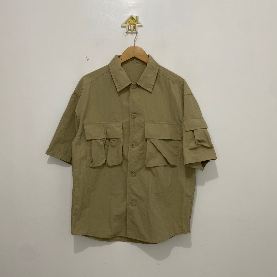 GU Utility Nylon Polo, Men's Fashion, Tops & Sets, Tshirts & Polo ...