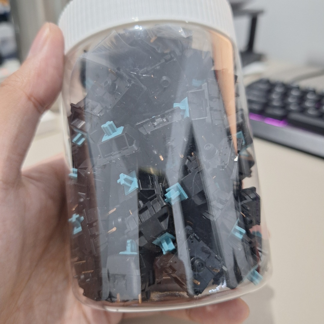 JWICK Black Tactile Lagoon Obsidian V2 (90 pieces) lubed, Computers ...