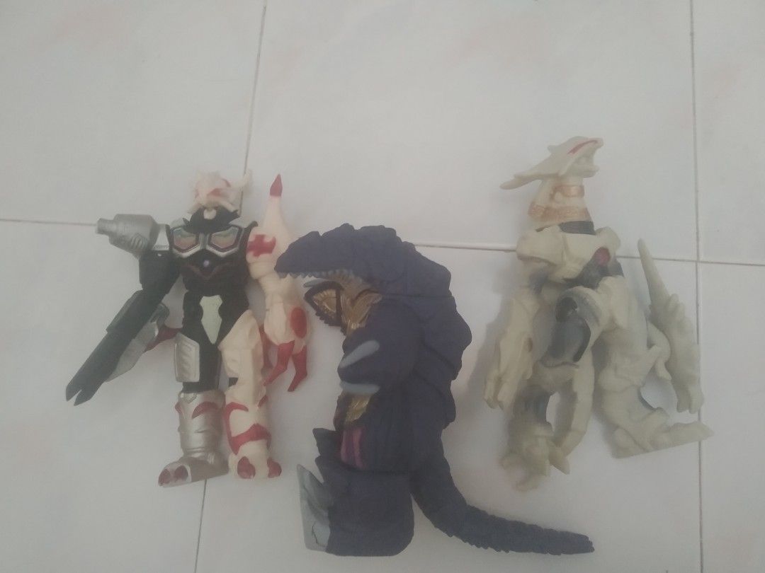 Kaiju 6.5 incih, Hobbies & Toys, Toys & Games on Carousell