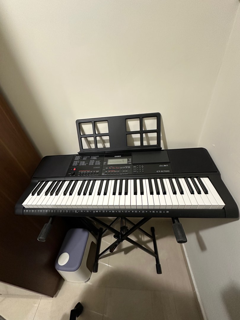 Piano Keyboard Casio CT-X700 - 61 notes, 興趣及遊戲, 音樂、樂器 & 配件, 樂器 - Carousell