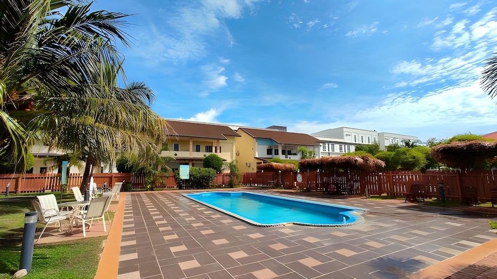 [TO LET GO] LIMA'25 - Shell Out Cenang Beach Resort, Property, Rentals ...