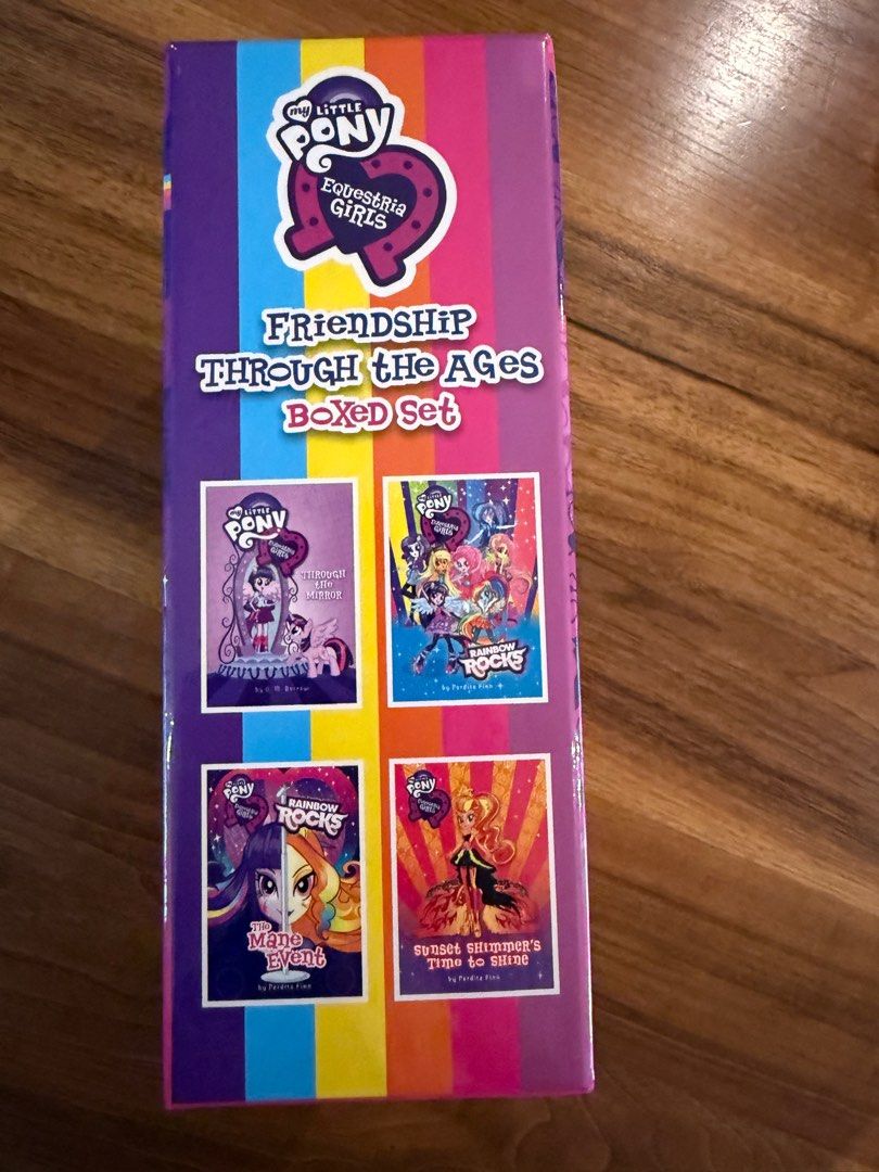 My little pony boxed set (friendship through the ages) 4 books, 興趣及遊戲 ...