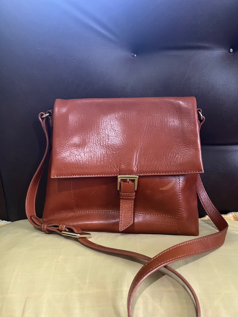 Nicole St Giles Paris vintage sling bag, Women's Fashion, Bags ...