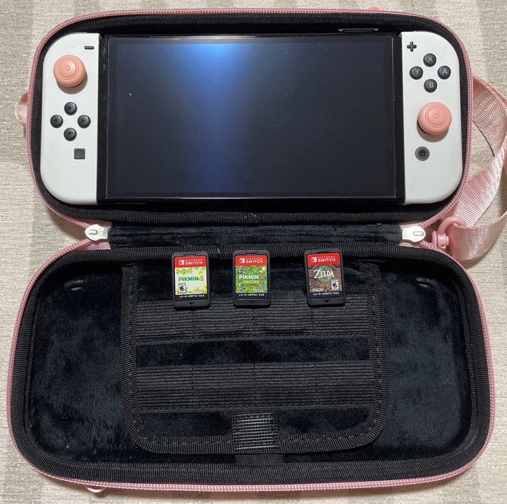 Nintendo Switch OLED (incl. TOTK & 2 Pikmin games + case), Video Gaming ...