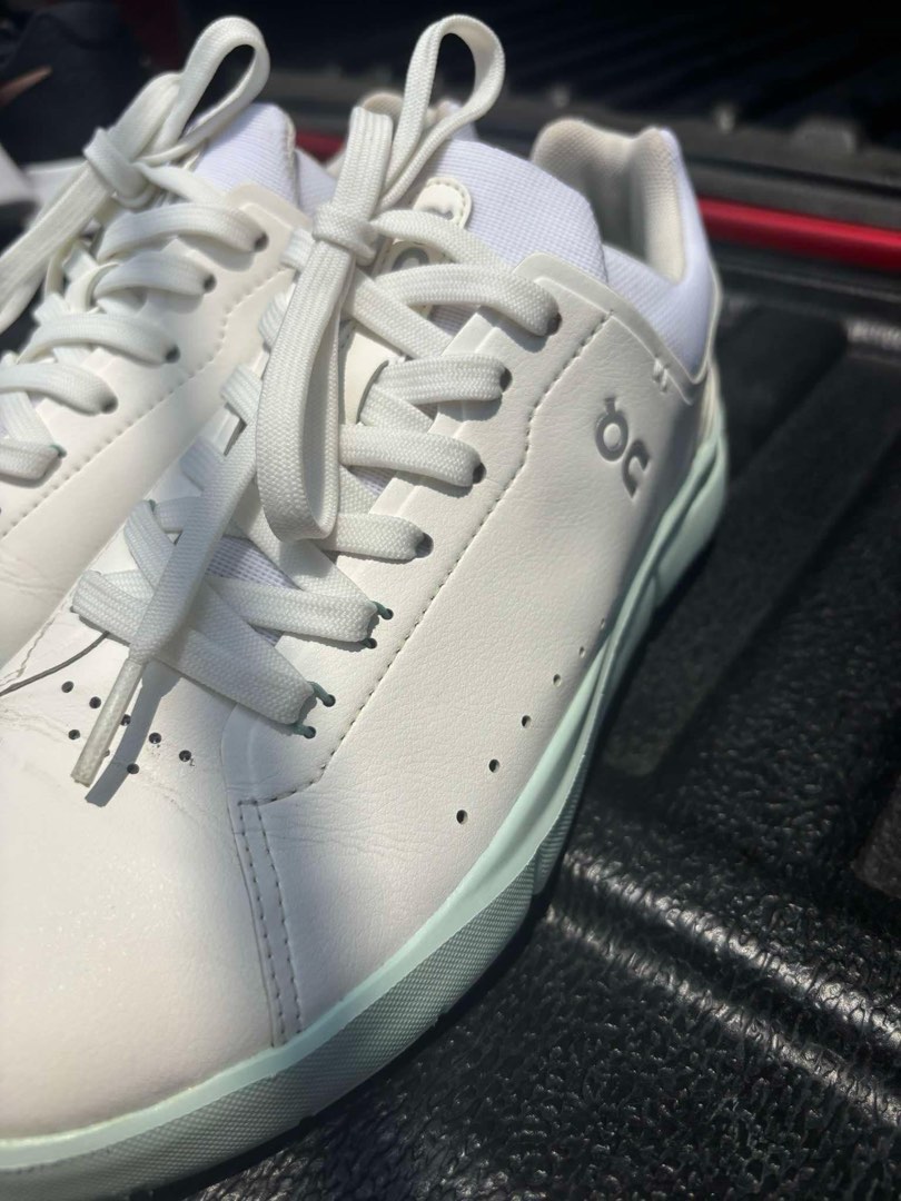 ON Cloud The Roger Advantage - tennis shoes, Men's Fashion, Footwear ...