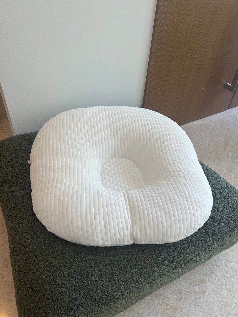 Rototobebe Infant Anti reflux cushion lounger, Babies & Kids, Baby ...