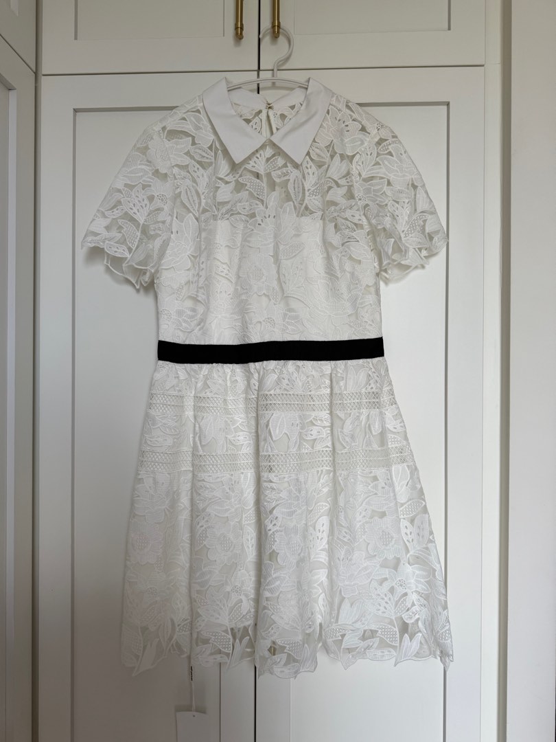 Brand New Self Portrait white leaf guipure mini dress UK12, Women's ...