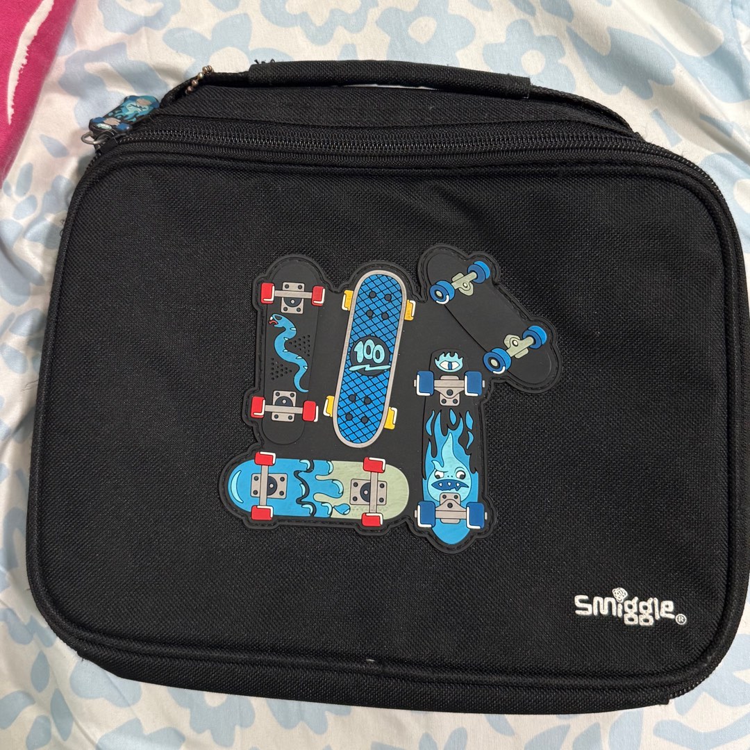Smiggle lunch box bag, Babies & Kids, Going Out, Other Babies Going Out ...