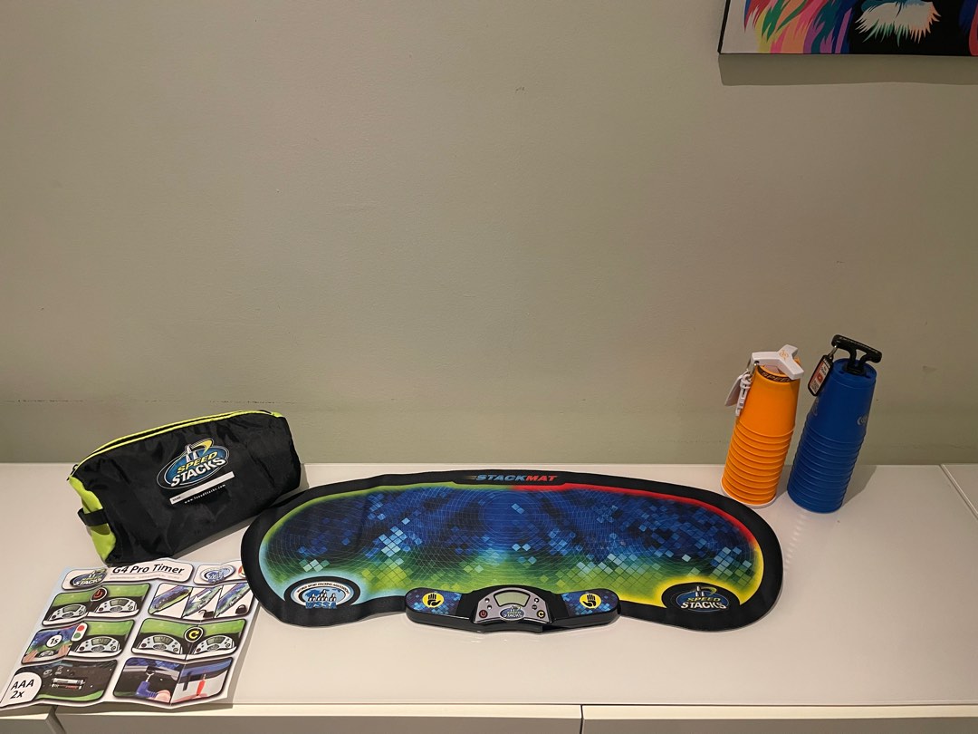 SPEED STACKS ( mat & timer/ stacking cups), Hobbies & Toys, Toys ...