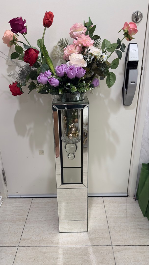 SSF glass vase stand (pair left & right), Furniture & Home Living, Home ...