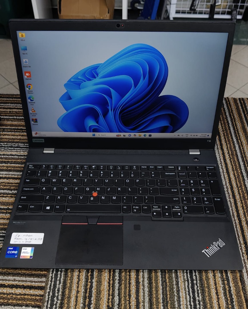 T15 LENOVO THINKPAD ( TOUCH SCREEN ) Intel core i7 with 11th Generation ...