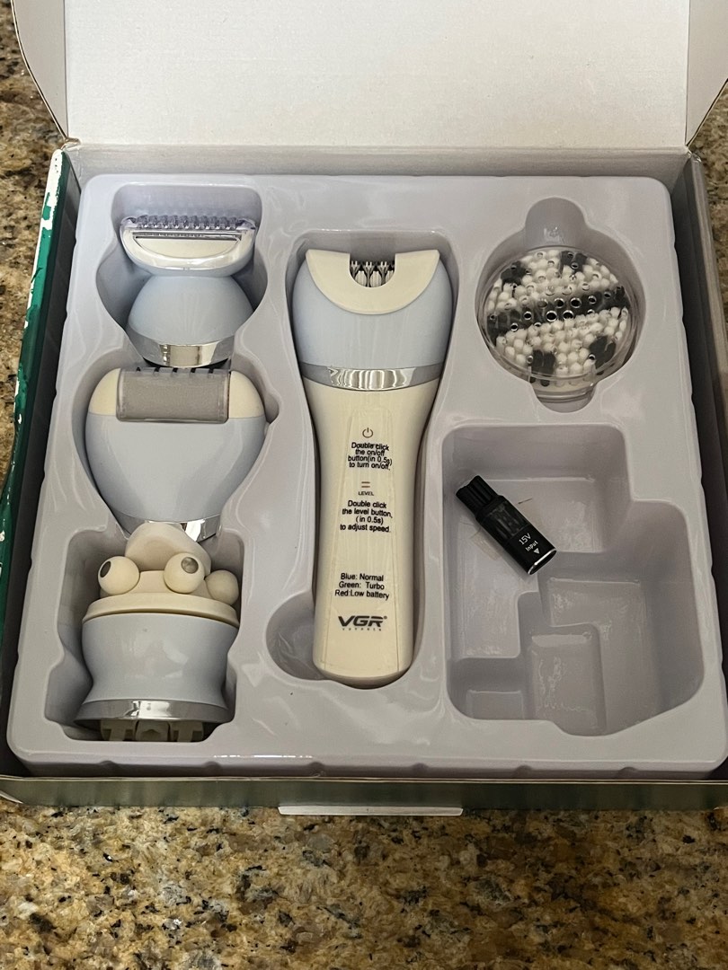 VGR V-703 五合一女士剃毛機, 美容＆個人護理, 健康及美容 - 頭髮護理 - Carousell