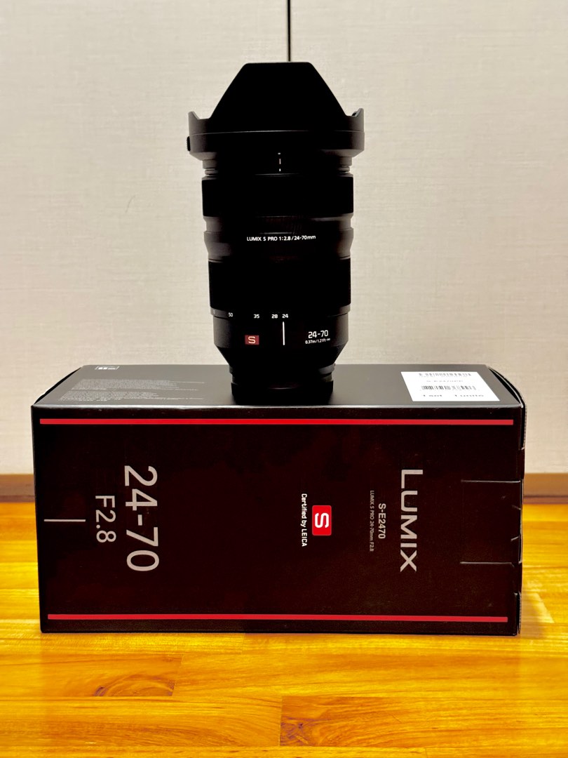 Almost brand new Panasonic Lumix 24-70 f2.8 S Pro lens (Leica certified ...