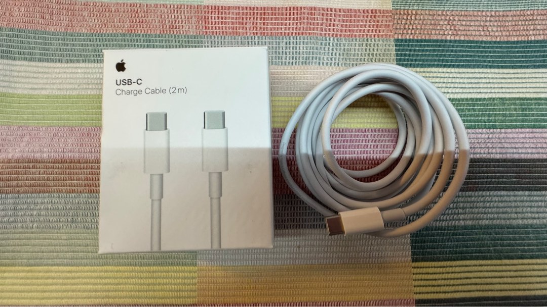 Apple USB-C to C, Mobile Phones & Gadgets, Mobile & Gadget Accessories ...