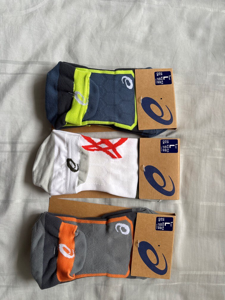 ASICS Socks, Men's Fashion, Watches & Accessories, Socks on Carousell