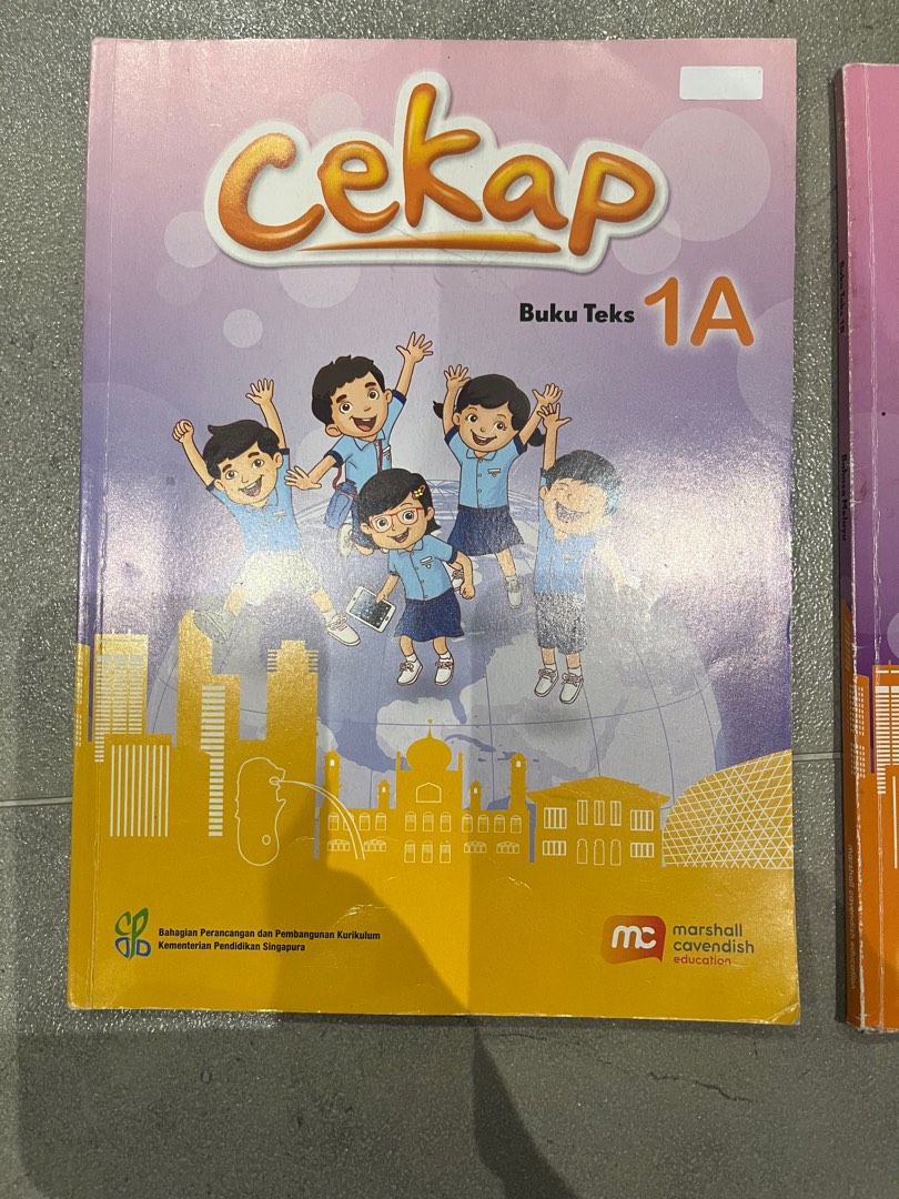 Cekap buku teks 1A & 1B, Hobbies & Toys, Books & Magazines, Assessment ...