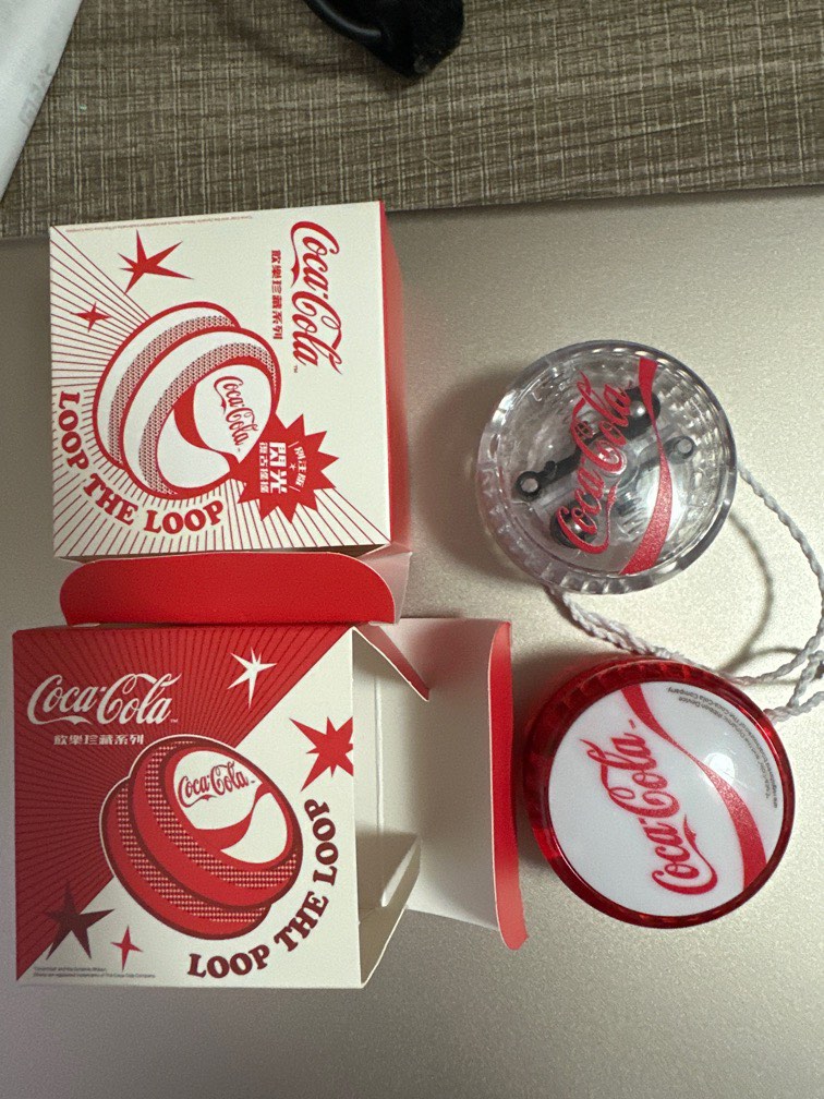 Coca-Cola loop the loop, 興趣及遊戲, 玩具 & 遊戲類 - Carousell