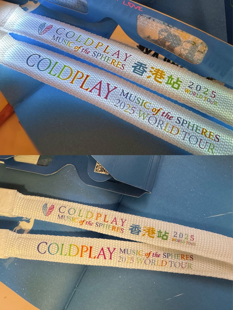 全新Coldplay香港演唱會周邊手帶手環應援演唱會紀念品一套兩條, 興趣及遊戲, 收藏品及紀念品, 明星周邊 - Carousell