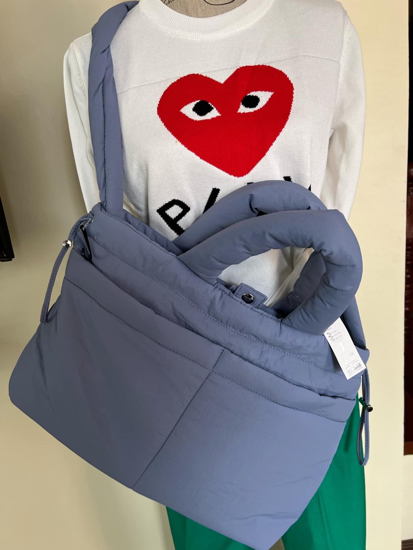GU puff bag, Women's Fashion, Bags & Wallets, Shoulder Bags on Carousell