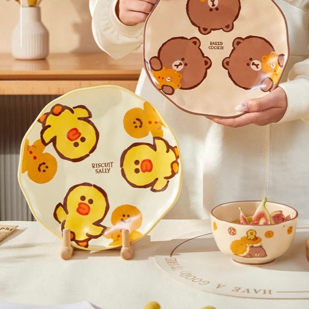 line friends 陶瓷碟 餐盤 餐具 家用 家居 實用 日用品 聖誕 Christmas 公仔 brown 熊大 兔兔 sally ...