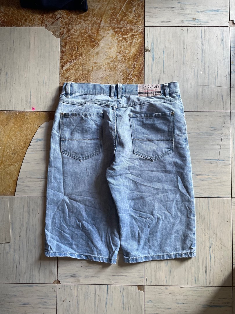 Long jorts, Men's Fashion, Bottoms, Shorts on Carousell
