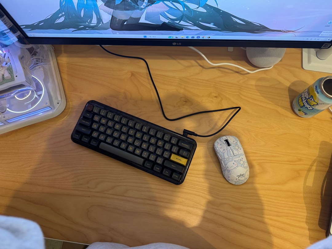 Melgeek Mojo60 熱插拔三模鍵盤 - 黃昏, 電腦＆科技, 電腦周邊及配件, 電腦鍵盤及相關產品 - Carousell