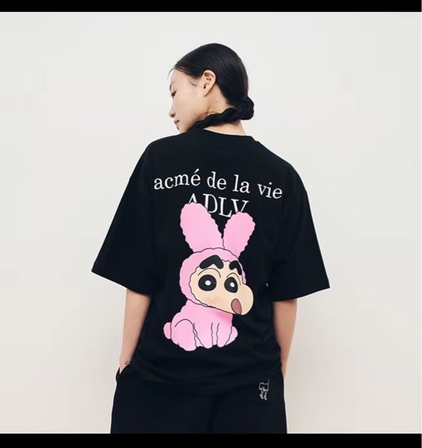 New adlv shin Chan, Women's Fashion, Tops, Other Tops on Carousell