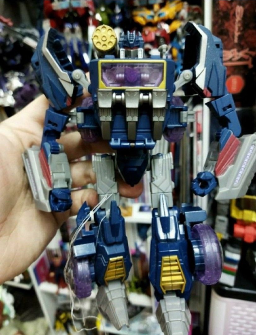 Original transformers soundwave use jnt dfod foc, Hobbies & Toys, Toys ...