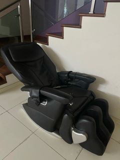 (OSIM) Kerusi Urut Massage Chair IMedic PRO, Furniture & Home Living ...