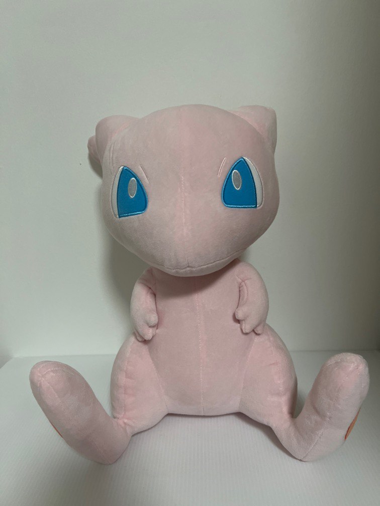Pokemon Mew Plush, Hobbies & Toys, Toys & Games on Carousell