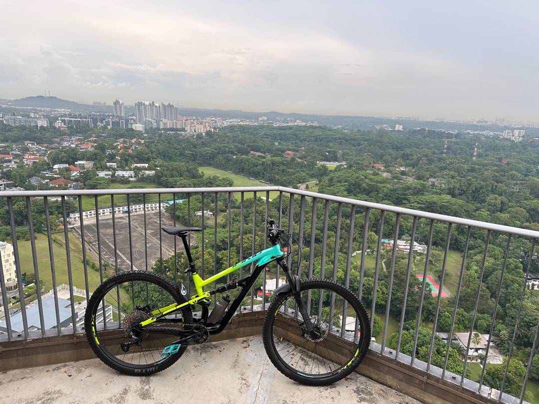 Polygon Siskiu T7 29er Large size, Sports Equipment, Bicycles & Parts ...