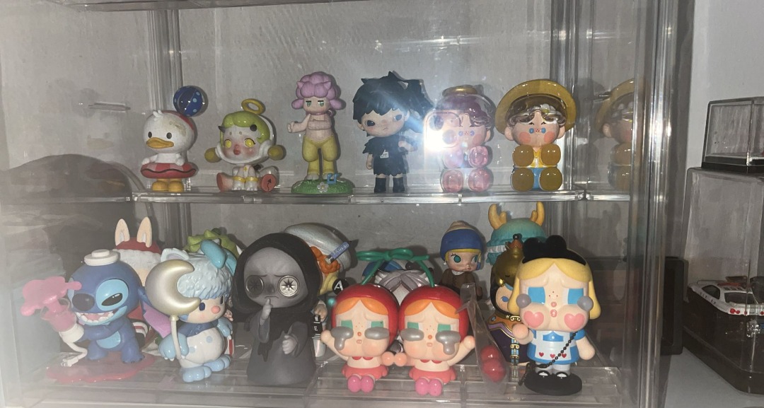 POPMART CRYBABY ALICE AND CHERRY DUO, Hobbies & Toys, Memorabilia ...