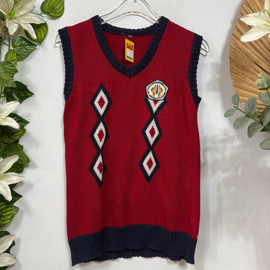 Rompi Vest Sekolah Merah, Fesyen Wanita, Pakaian Wanita, Atasan di ...